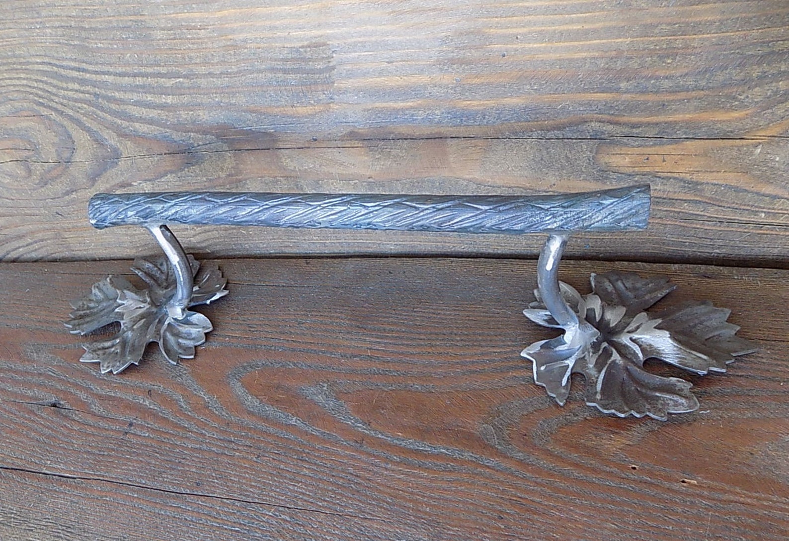 Designer's Iron Handle / Antique Style Handles / Barn Door - Etsy