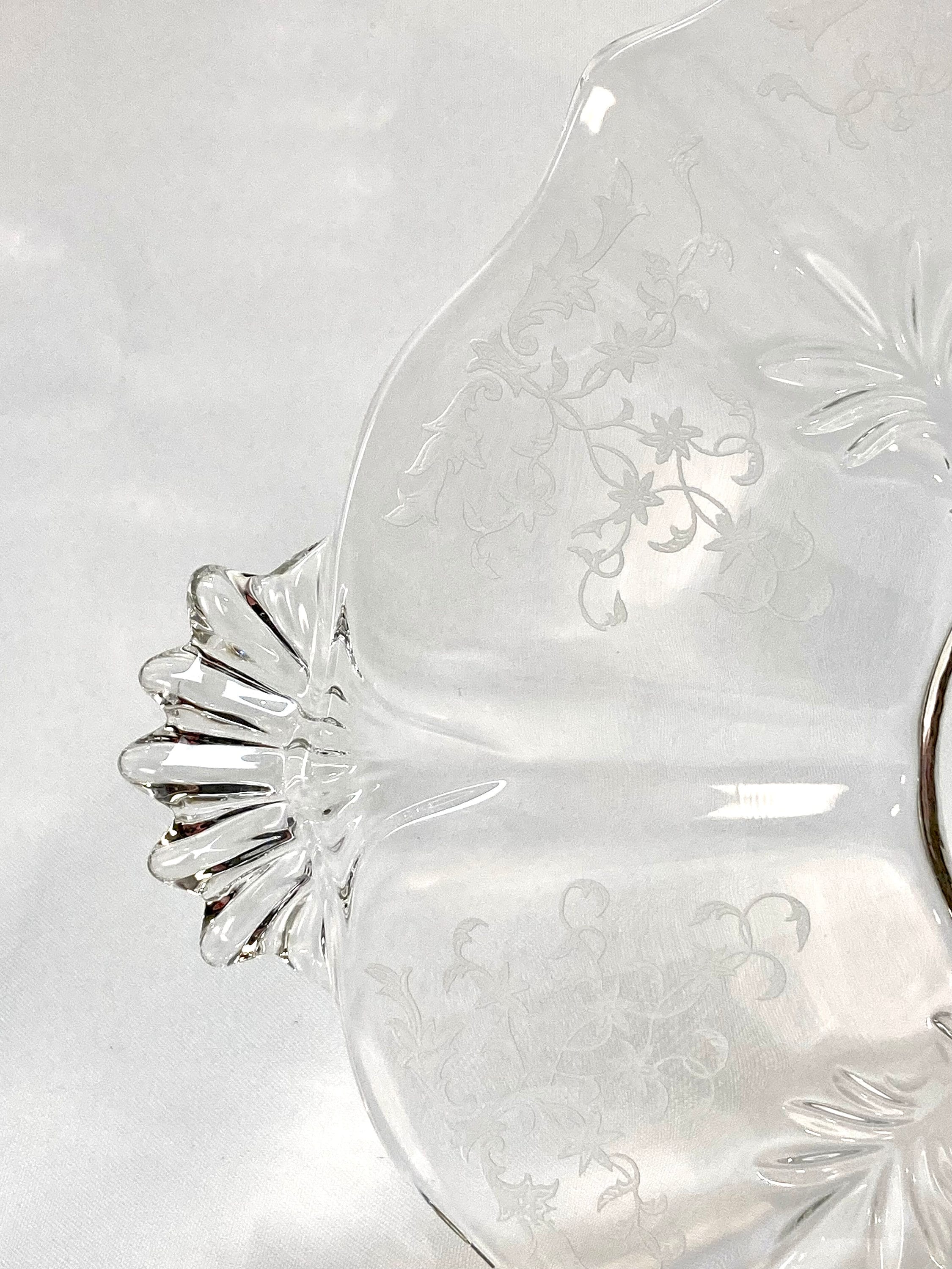 Fostoria NAVARRE Round Glass Tray 1940s Clear Scalloped Platter W ...