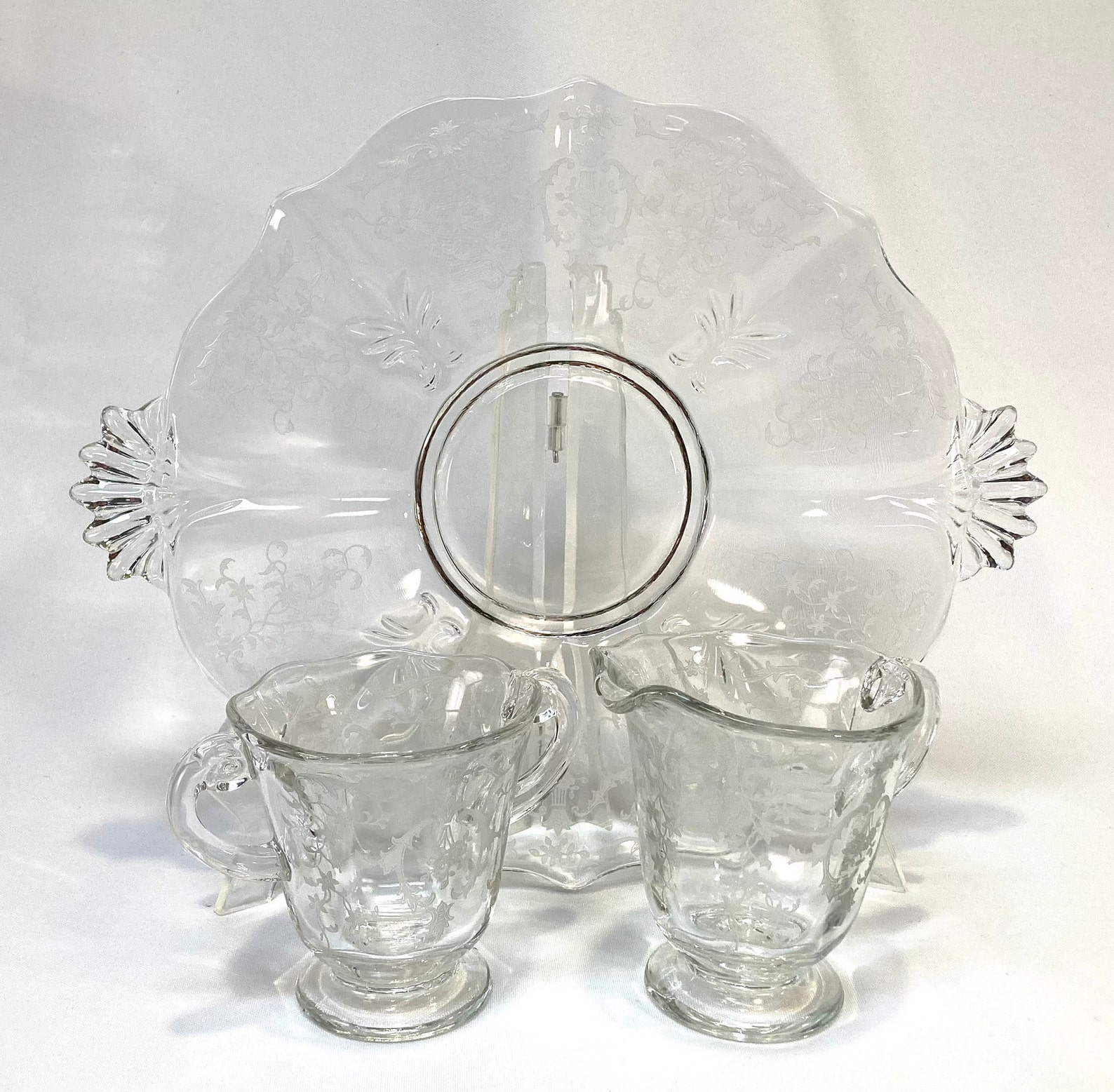 Fostoria NAVARRE Round Glass Tray | 1940s Clear Scalloped Platter W ...