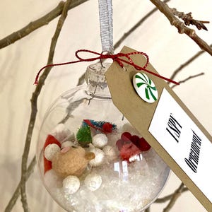 I Spy Christmas Snow Globe Ornament Holiday Search & Find Kids Activity ...