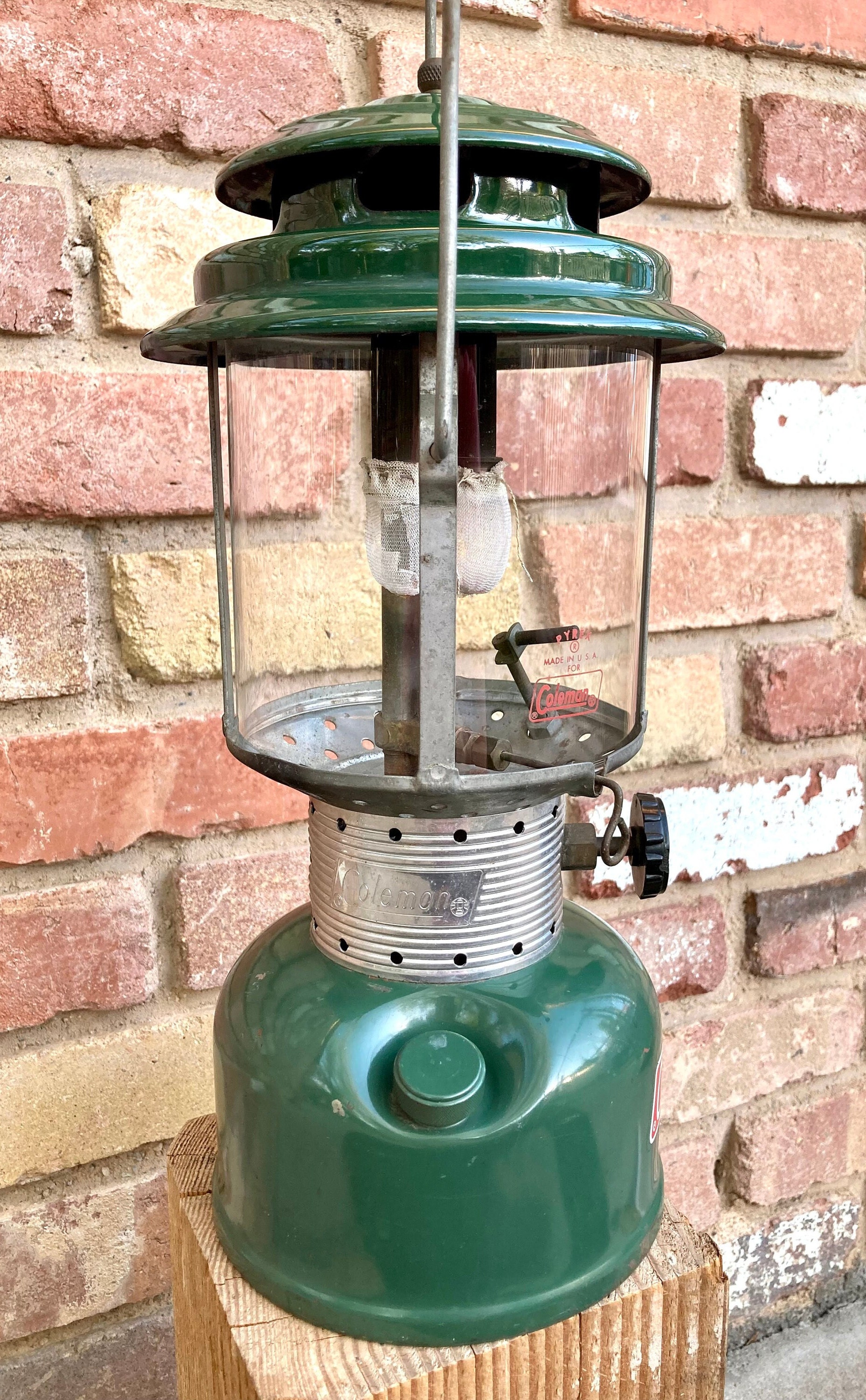 Coleman Double Mantle Camping Lantern W/pyrex Glass Green Enamel Model ...