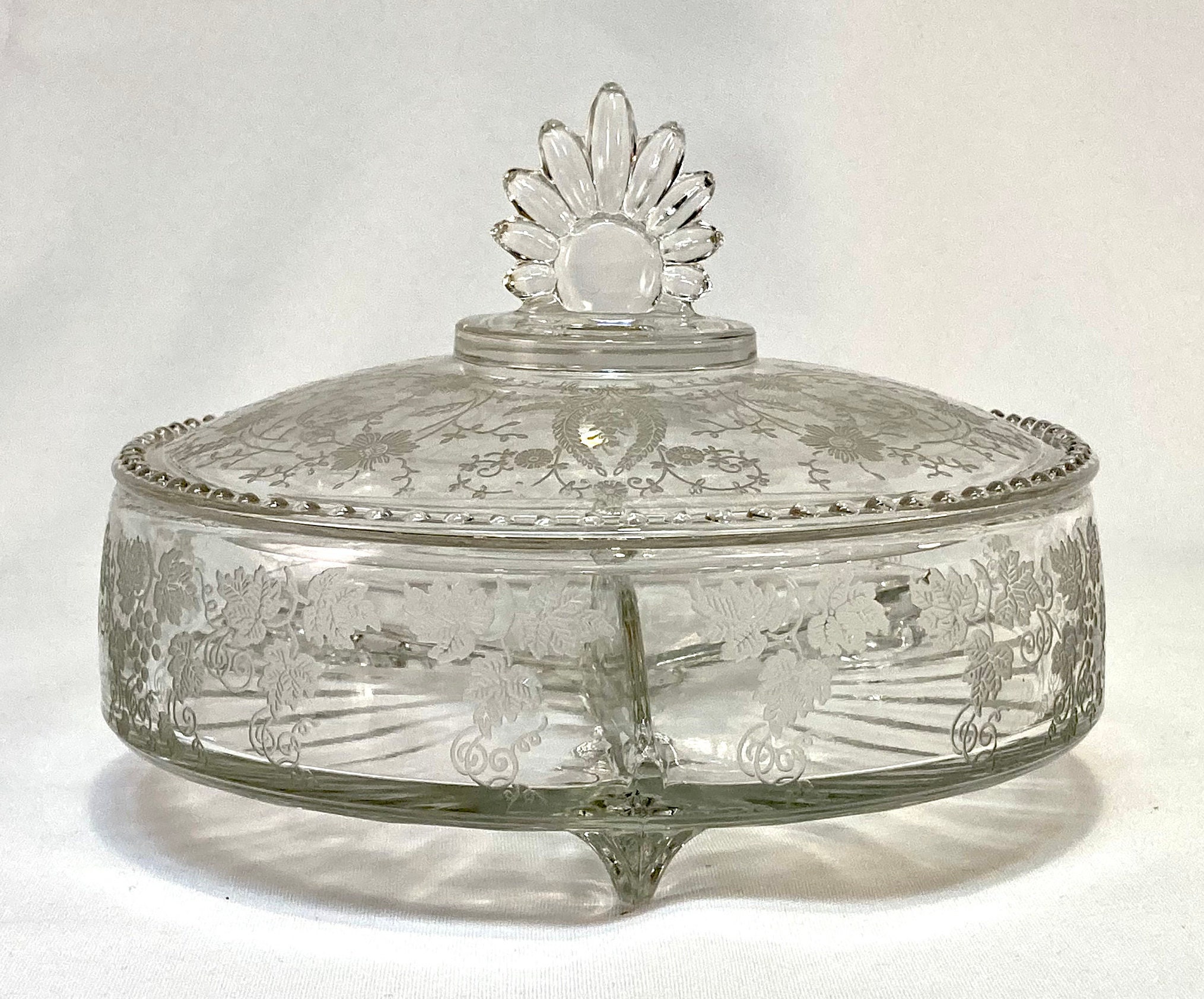 Depression Etched Divided Candy Dish W/ Lid Viking/new Martinsville ...