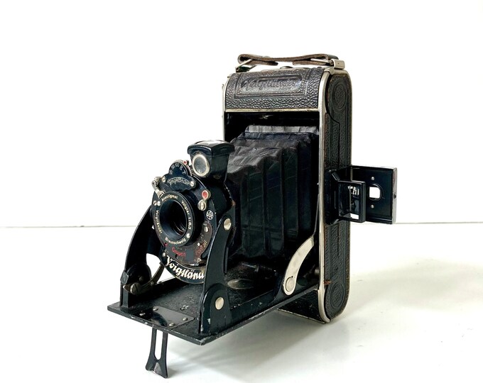 Voigtlander // 6x9 // Camera Obscura // Pinhole Camera // 6x9 - Etsy