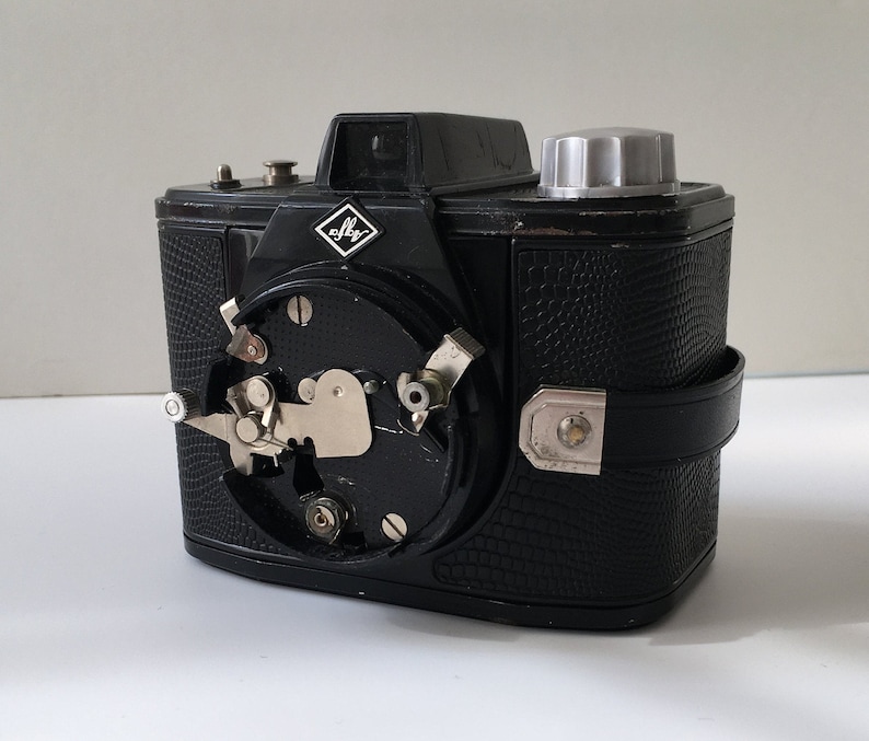 Camera Obscura // Pinhole Camera // 6x9 // Agfa Clack - Etsy