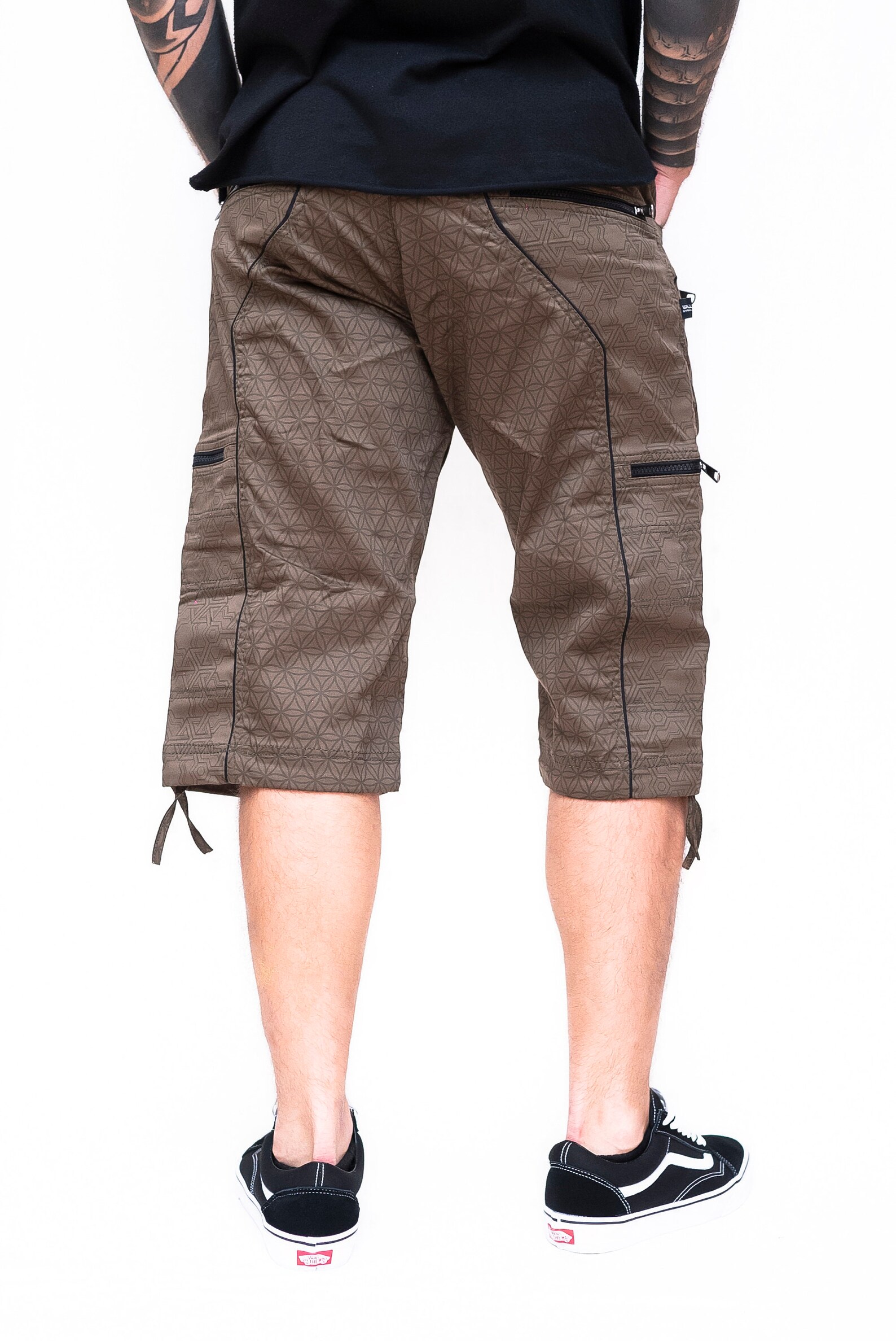Pythagoras FOL Men's NY Shorts Khaki Green Zip Pockets 3/4 Pant Men ...