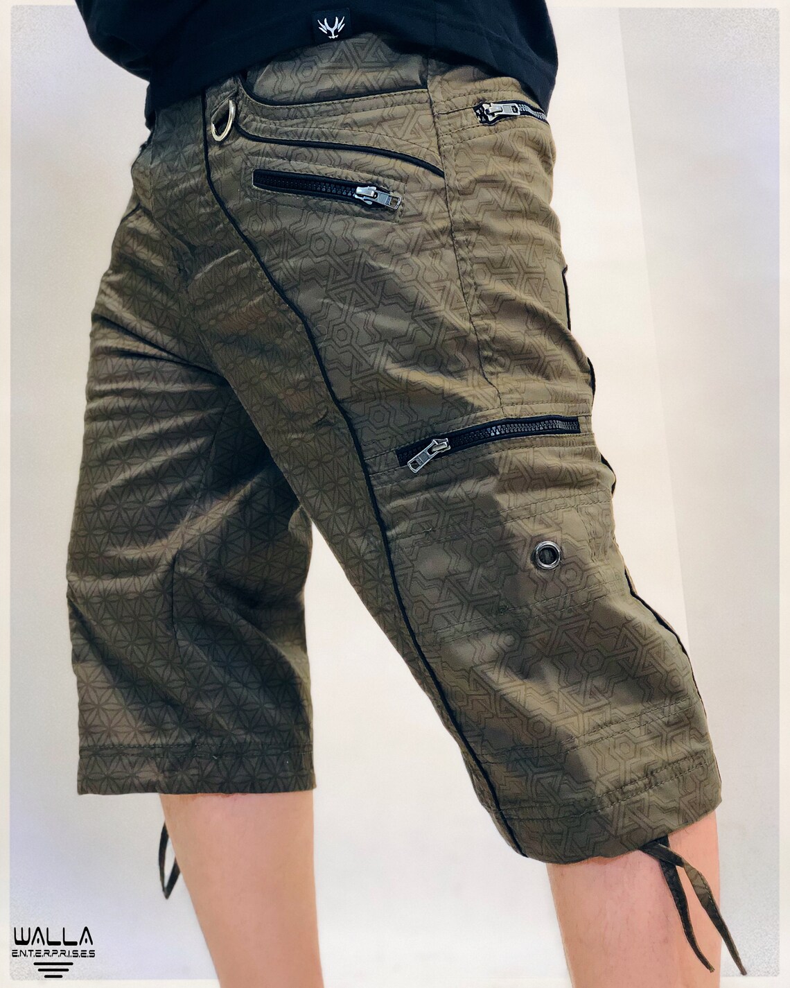 Pythagoras FOL Men's NY Shorts Khaki Green Zip Pockets 3/4 Pant Men ...