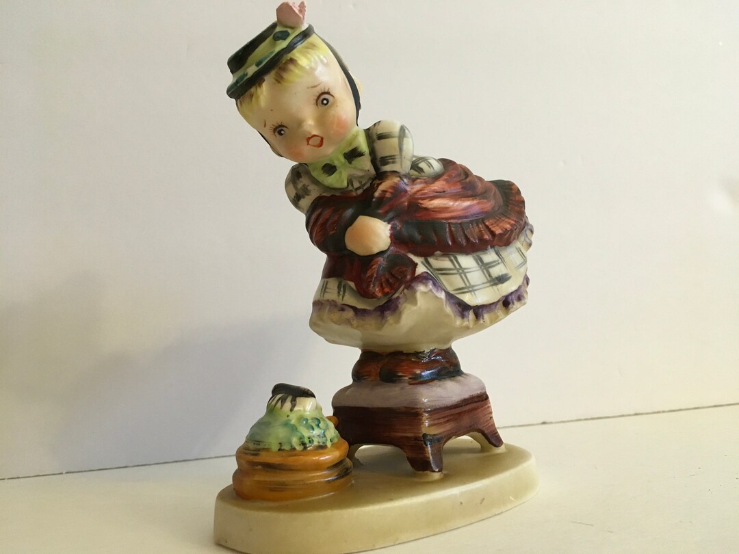 Lefton Little Miss Muffet Figurine Hand Painted Lefton Napco 1106 - Etsy