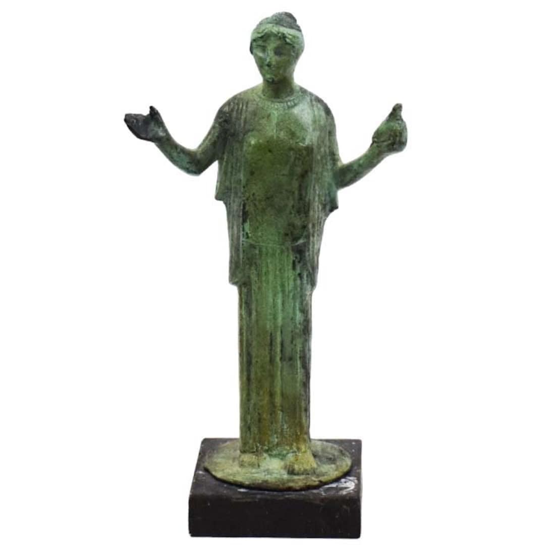 Kore Ancient Greek Women Bronze Statue Sculpture Maiden Korai - Museum ...