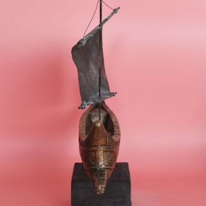 Ship Inspired by Ancient Greek Penteconter,forerunner of Athenian ...