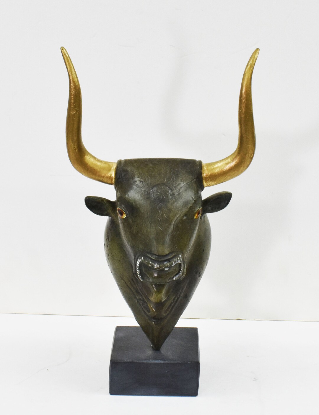 Bronze Minoan Bull's Head-symbol of Power,strength,prosperity-palace of ...