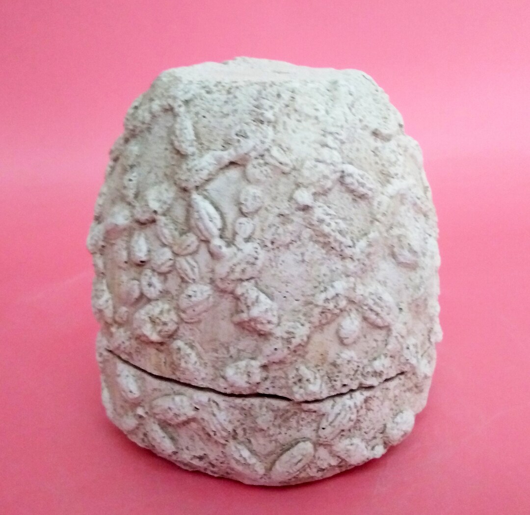 Omphalos of Delphi-navel or Centre of the Earth-symbol of Apollo ...