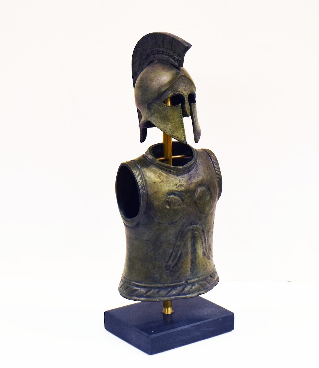 Set of Ancient Greek Crested Helmet and Armor-spartan Corinthian ...