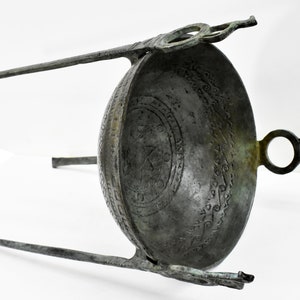 Bronze Tripod Decorated With Horses-used as Seat,cauldron,trophy ...