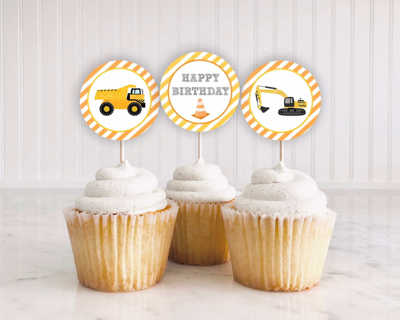 Construction Cupcake Toppers Printable: truck CUPCAKE Topper Dump Truck ...