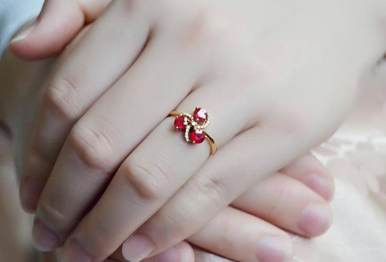 Clover Ring Red Ruby Diamond Engagement Ring in 18k Rose Gold - Etsy