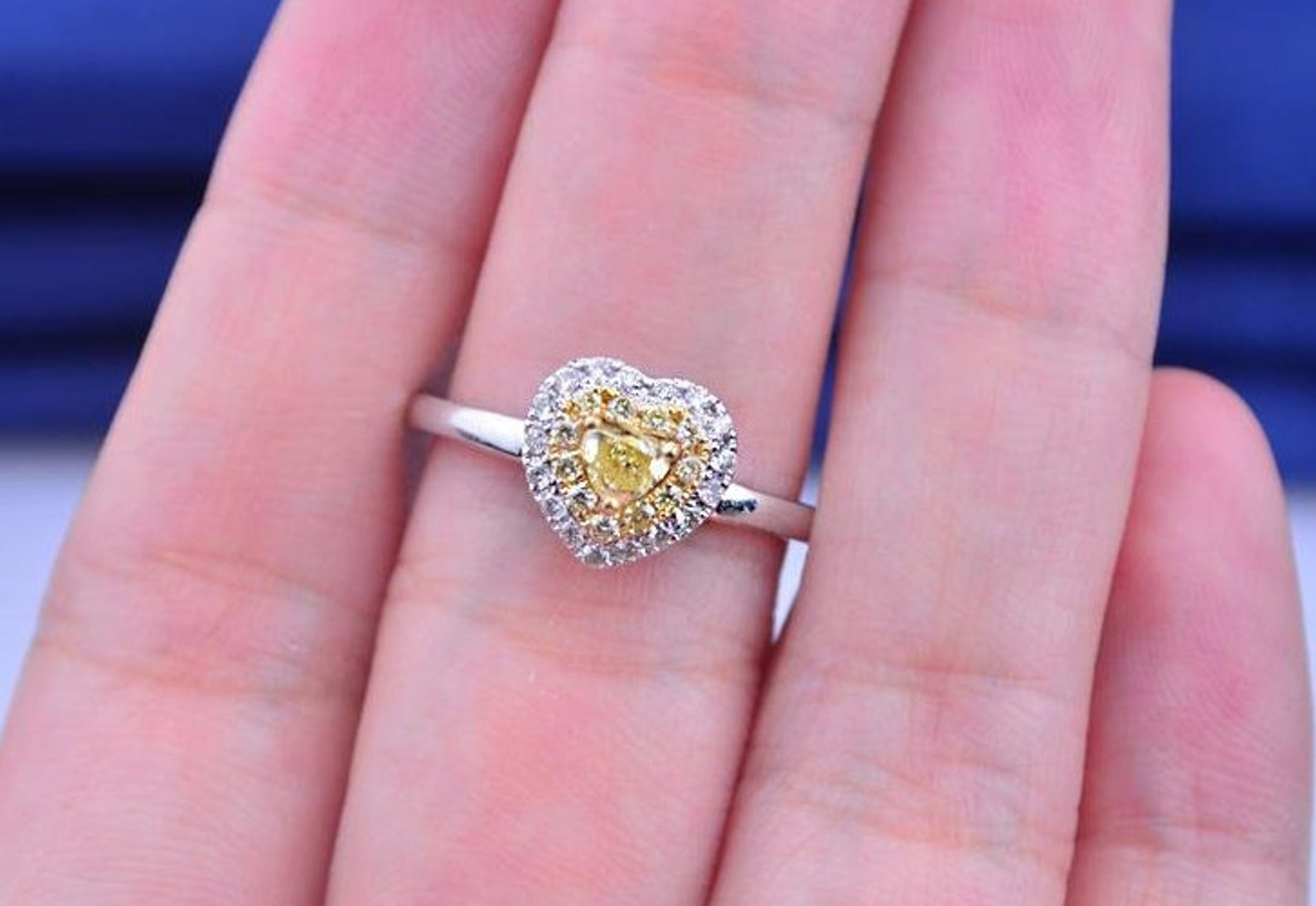 Heart 18k White Gold Yellow Diamond Ring Band Engagement - Etsy