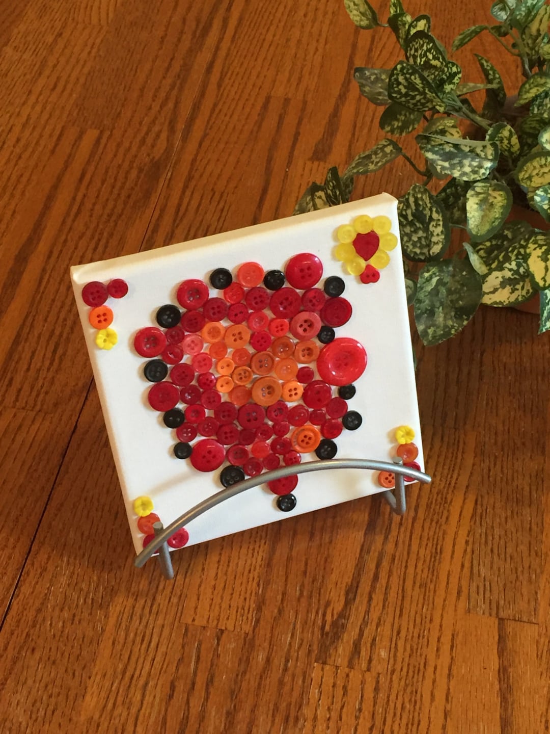 Button Art, Canvas Button Art, Buttons on Canvas, Button Wall Art ...