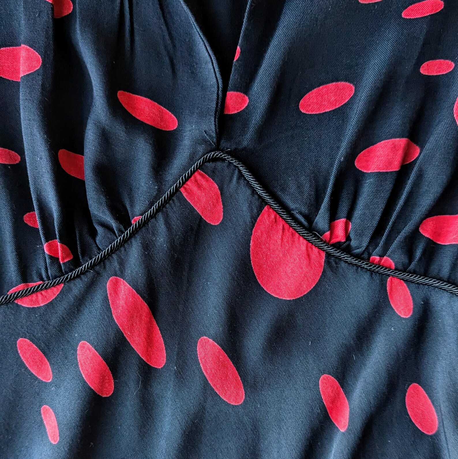 Vintage BCBG Max Azria Black Red Dot Short Sleeve Empire Waist Maxi ...