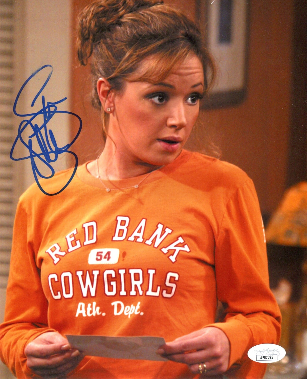 Leah Remini Hand-signed King of Queens 8x10 Photo as Carrie Heffernan ...