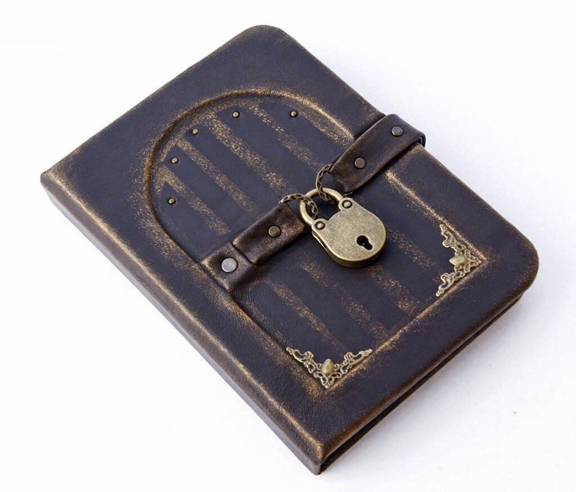 Hand Crafted Journal Old Paper, Leather Lockable Notebook, Blank ...