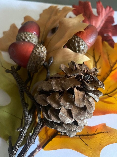 NEW Luxury Artificial Autumn Oak Leaf Pick Faux Berry Pick - Etsy UK