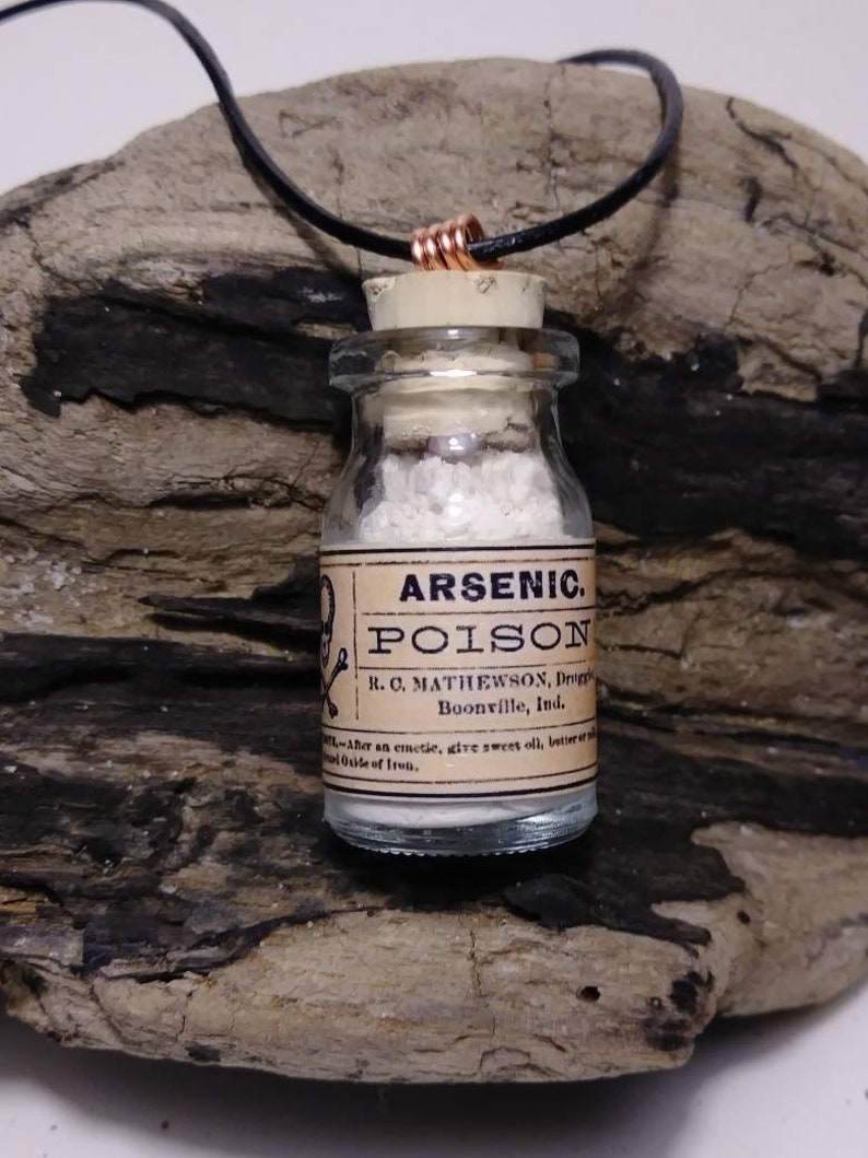 Arsenic Poison Pendant... Witches Spell Bottle Magic Spell - Etsy