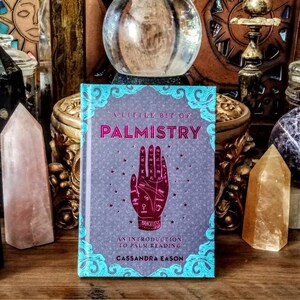 Little Bit of Palmistry, Palm Reading Book, Palm Reading Guide ...