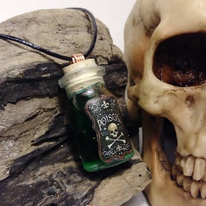 Poison Bottle Pendant. Witches Spell Bottle, Magic Spell Bottle, Poison ...