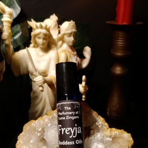 Freyja Goddess Oil, Goddess Freyja Oil, Witchy Fragrance, Freya Perfume ...