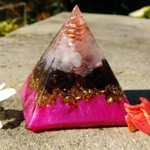 Orgone Energy Pyramid, Love Orgone, Protection Orgone, Peace Orgone ...