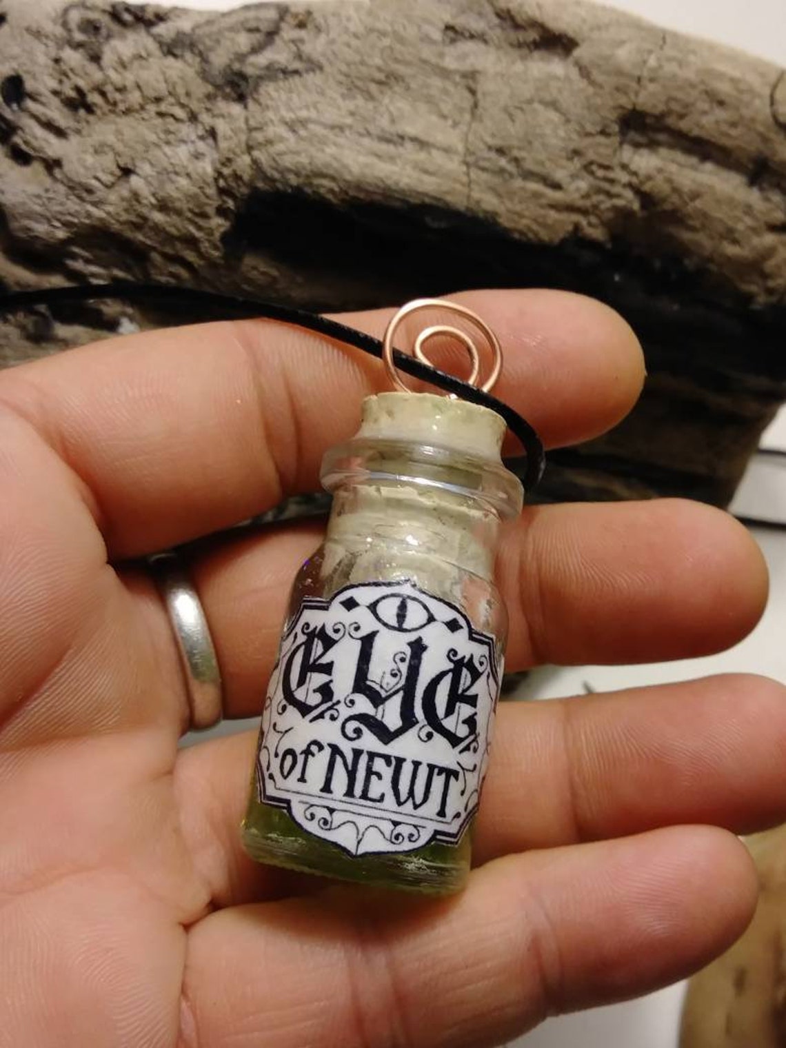 Eye of Newt Bottle Pendant. Witch Spell Bottle Magic Spell - Etsy