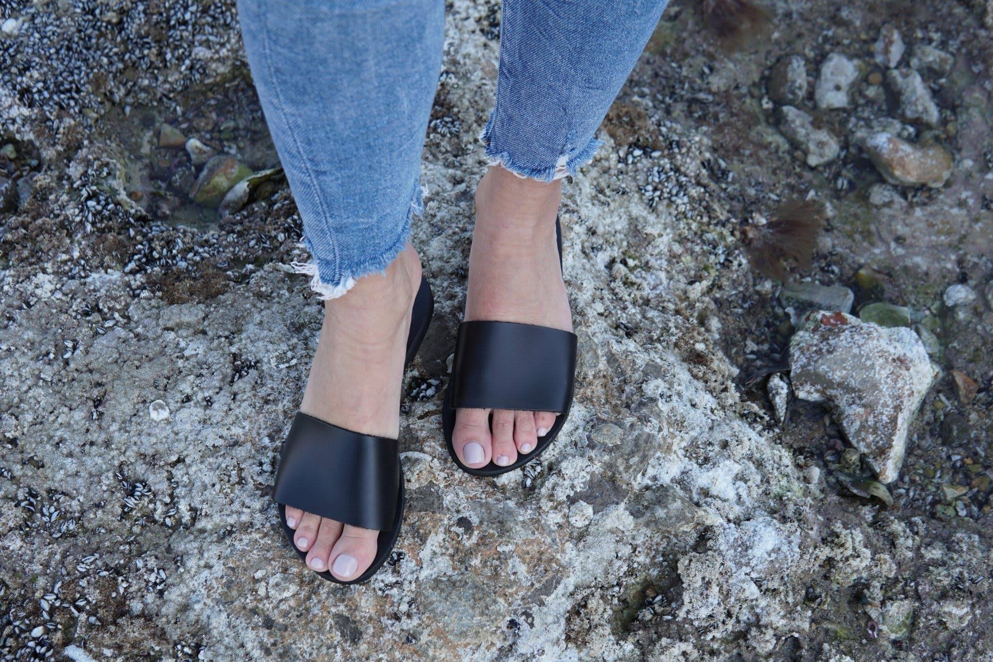 Black leather women slides Greek leather Sandals Gladiator | Etsy