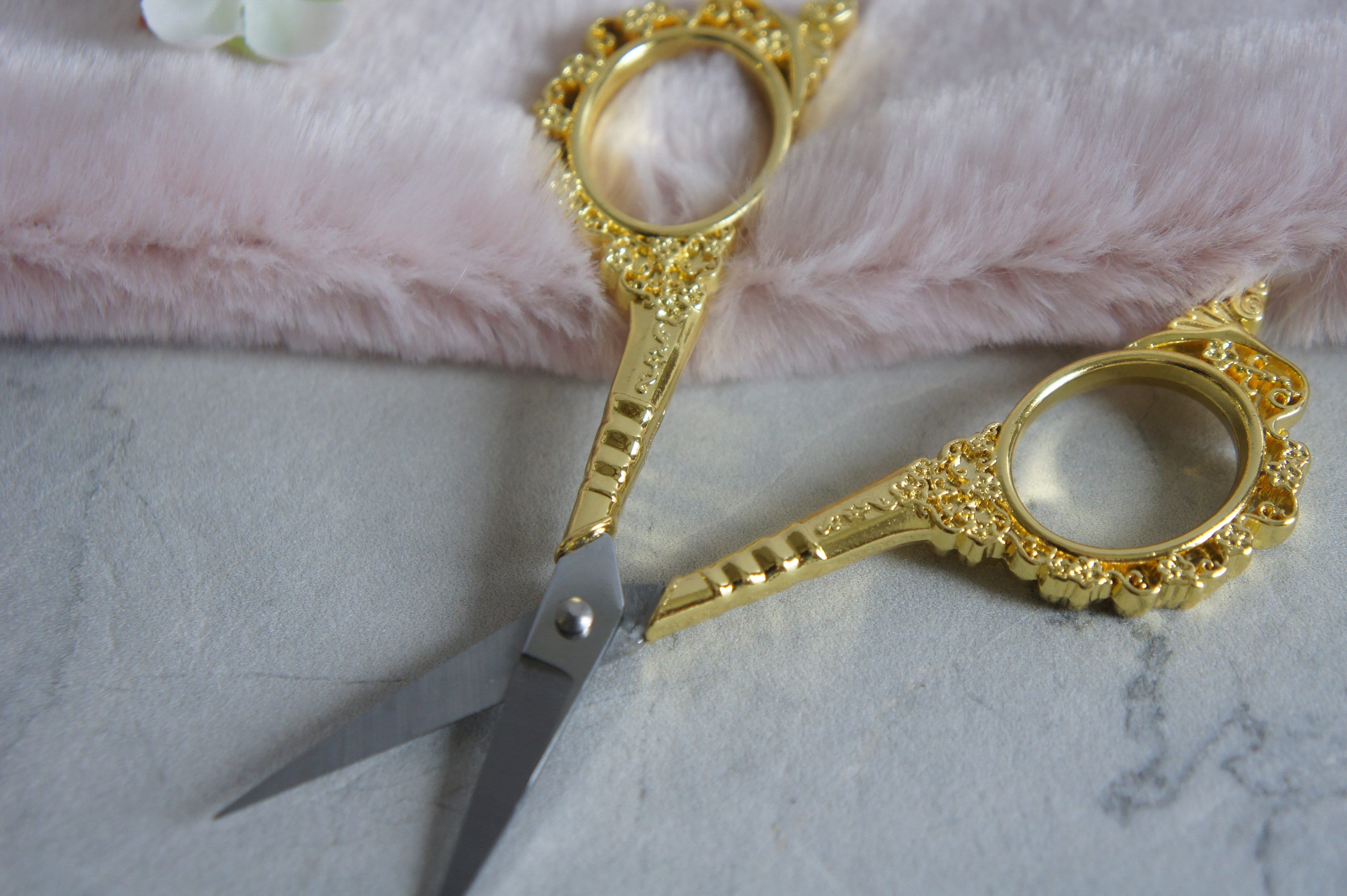 Floral Embroidery Scissors / Vintage Style Scissors / Cute | Etsy