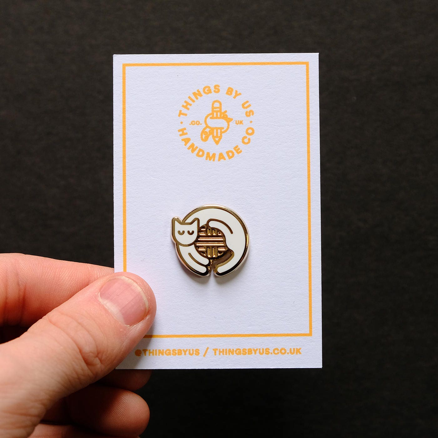 White Cat Enamel Pin Cute Cat Pin Badge White and Gold Pin - Etsy