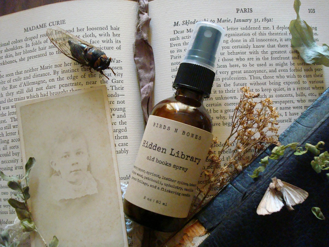 Hidden Library OLD BOOKS SPRAY, Book Scent Spray ~ Timeworn Paper ...