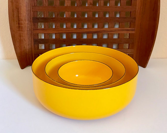 Finel Arabia Finland Yellow Enamel Serving Bowls / Set of 3 / - Etsy