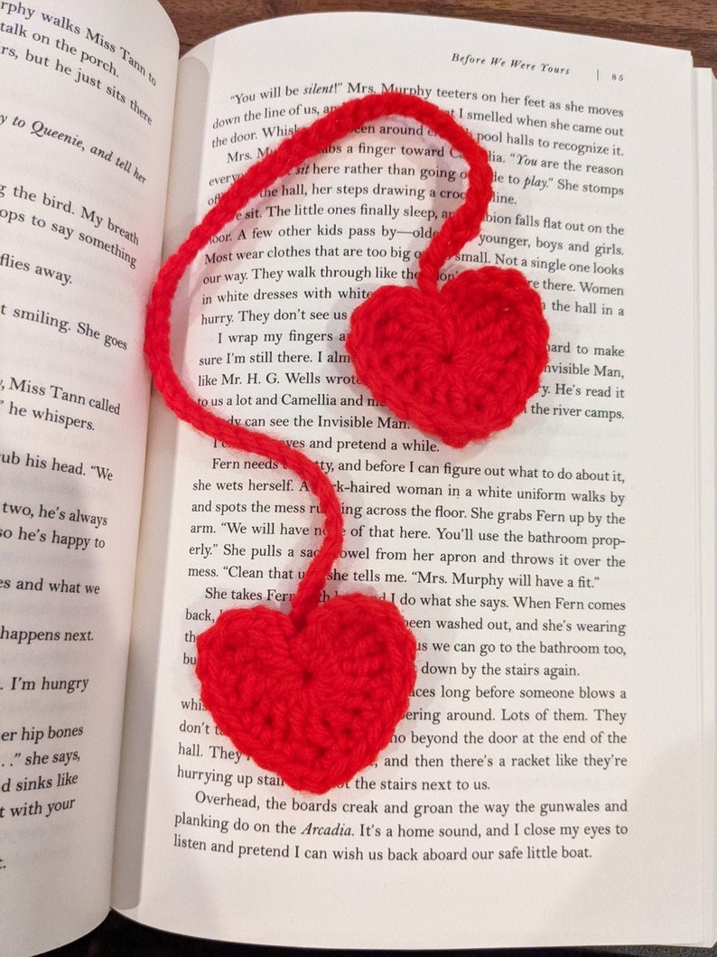 Crochet Heart Bookmark Set, Valentine's Day Gift, Set of 3, Red, Pink ...