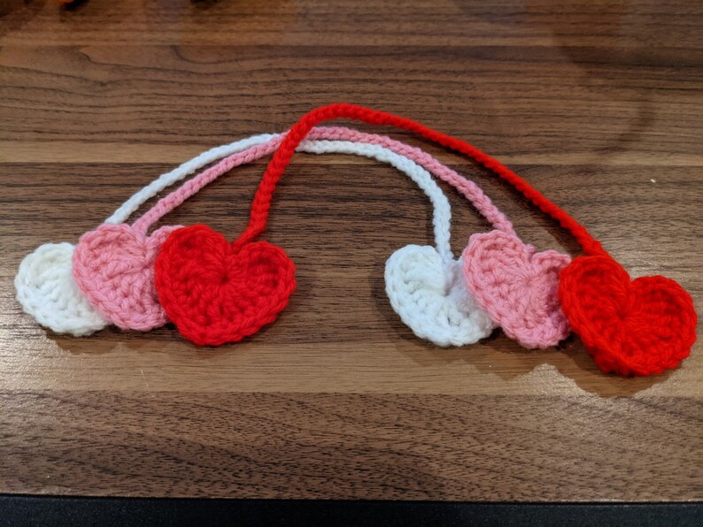 Crochet Heart Bookmark Set, Valentine's Day Gift, Set of 3, Red, Pink ...