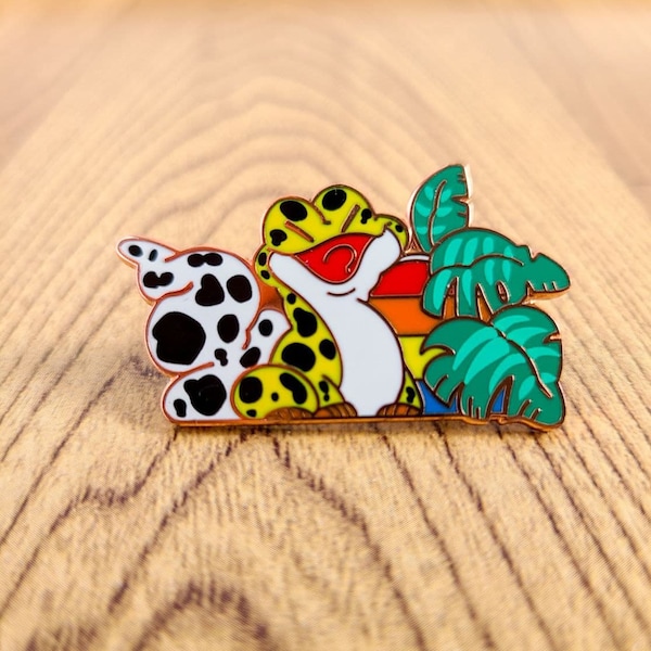 Gecko Pin - Etsy