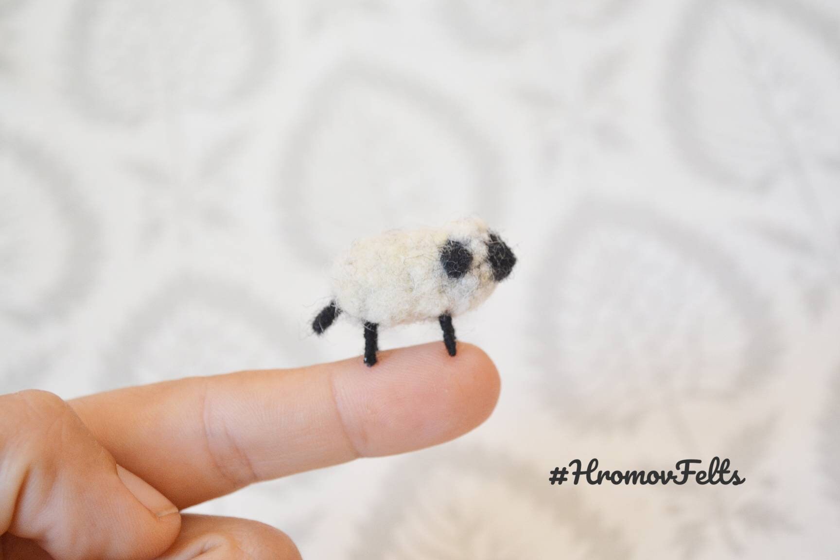 Needle Felted Sheep, Tiny Wool Lamb, Dollhouse Miniature - Etsy UK