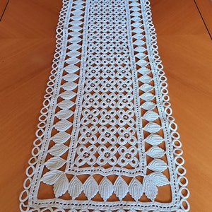 Vintage White Crochet Table Runner: Handmade Cotton Lace (48x13.8 In ...
