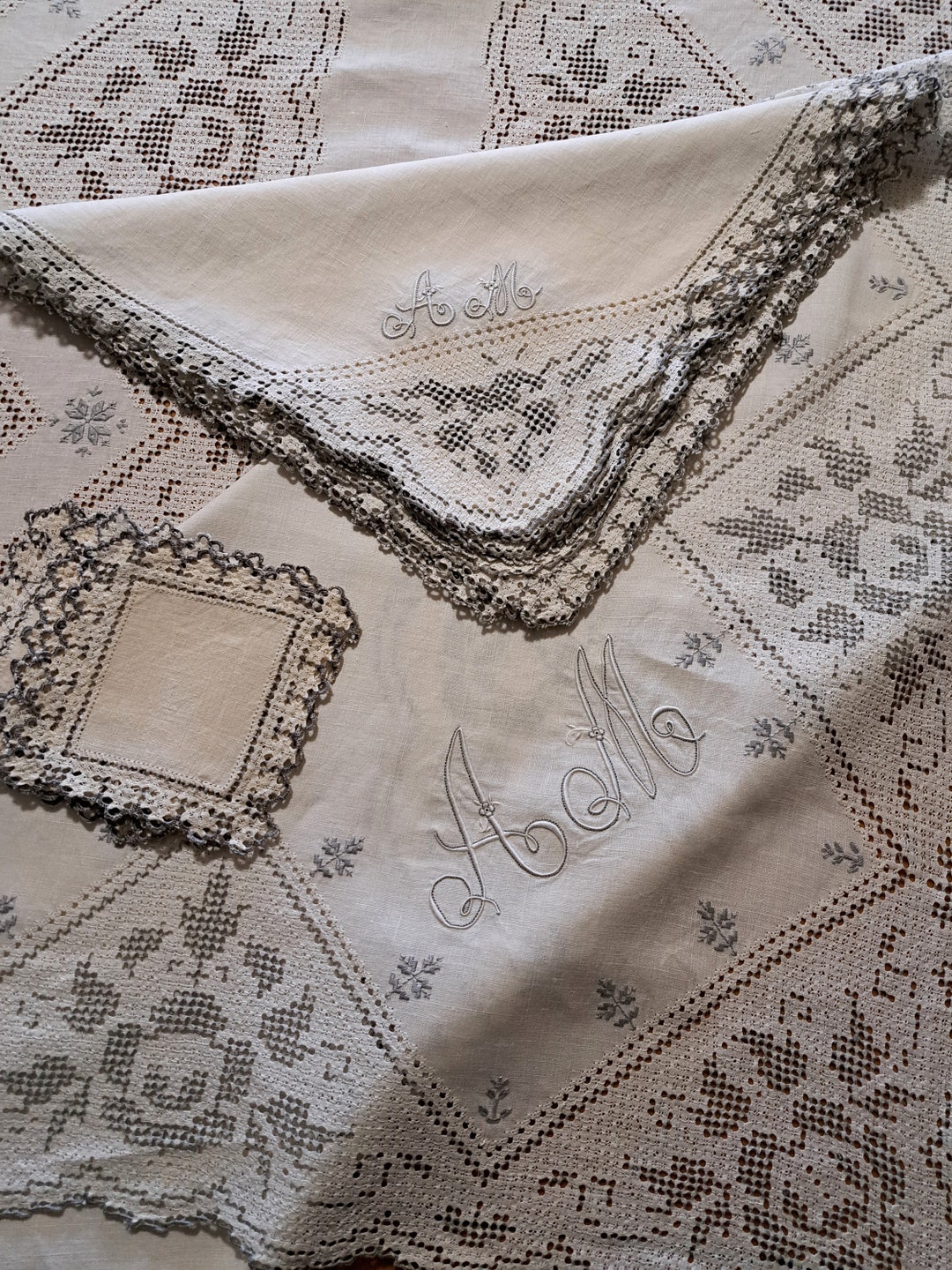 Antique Spanish Monogrammed Embroidered Tablecloth and Napkins ...