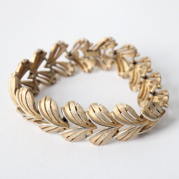 Vintage 1950's Trifari leaf link bracelet 1950s Trifa… - Gem