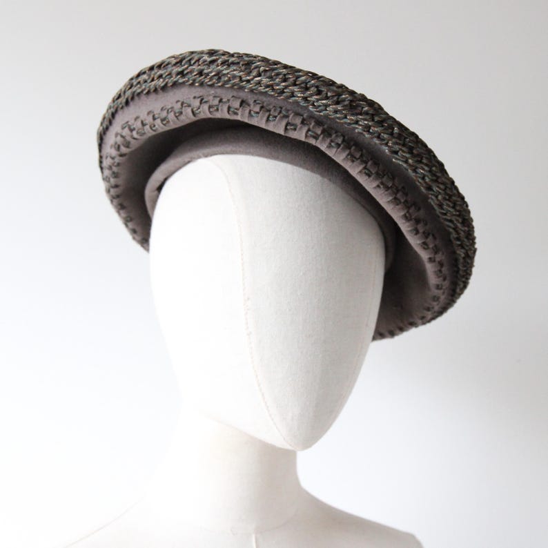 Vintage 1940's Grey Felt Lamé Beret Tam Hat Original 1940s Grey Felt ...