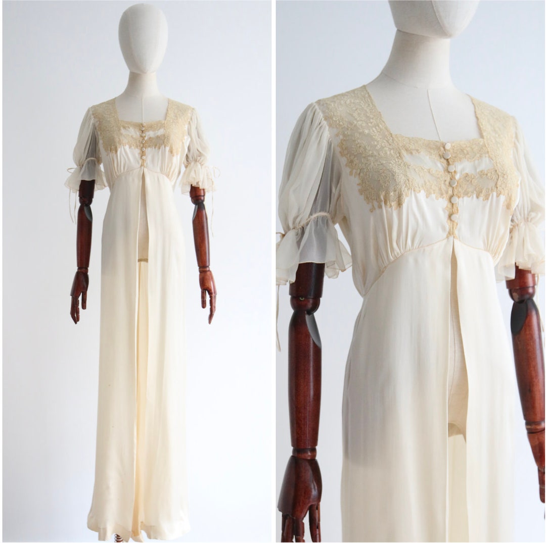 Vintage 1930's Cream Silk & Champagne Lace Robe UK 8 US 4 Original ...