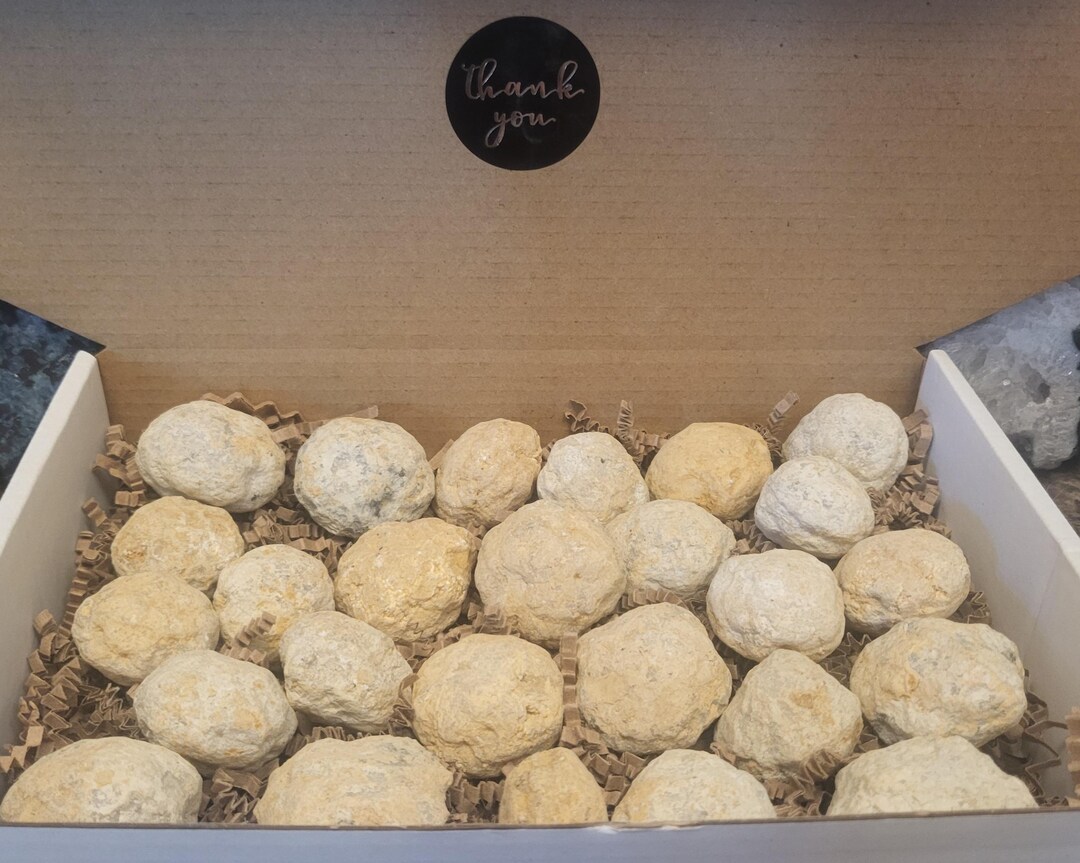 Bulk MINI Geode Gift Box Break Your Own Geodes Morocco Crystal Quartz ...