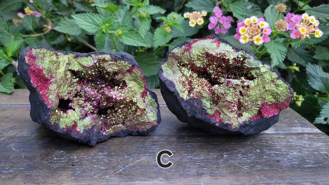 Pair of Dyed Titainium Coated Geode Halves Druzy Geode Clusters ...