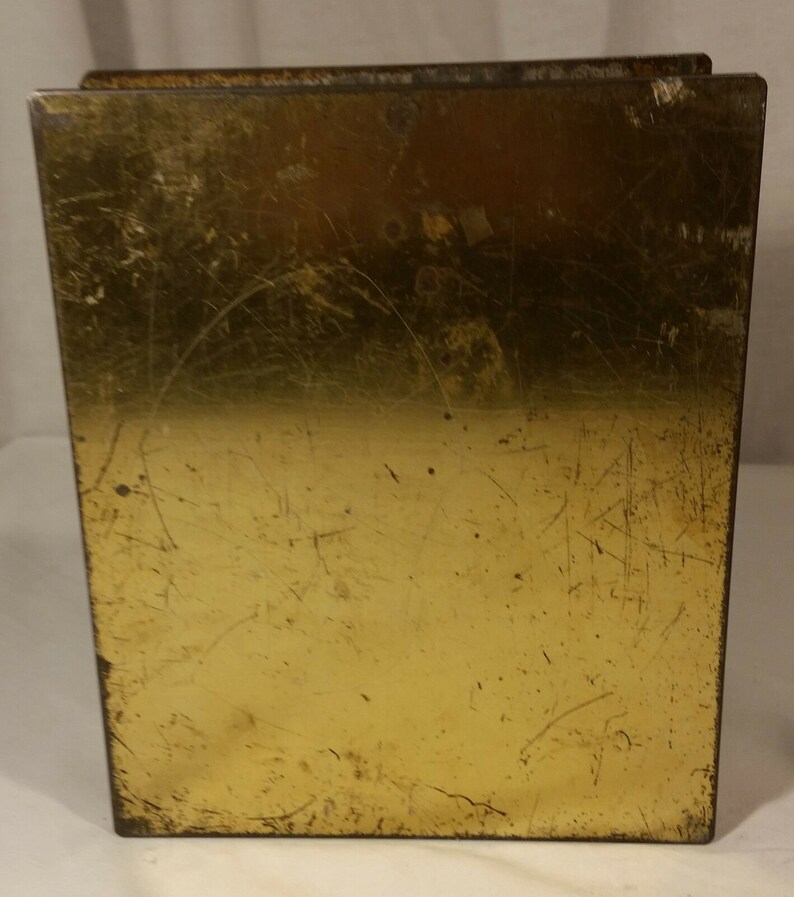 Vintage Red Tin Pall Mall Cigarettes Candy Box Style Tobacco Christmas ...