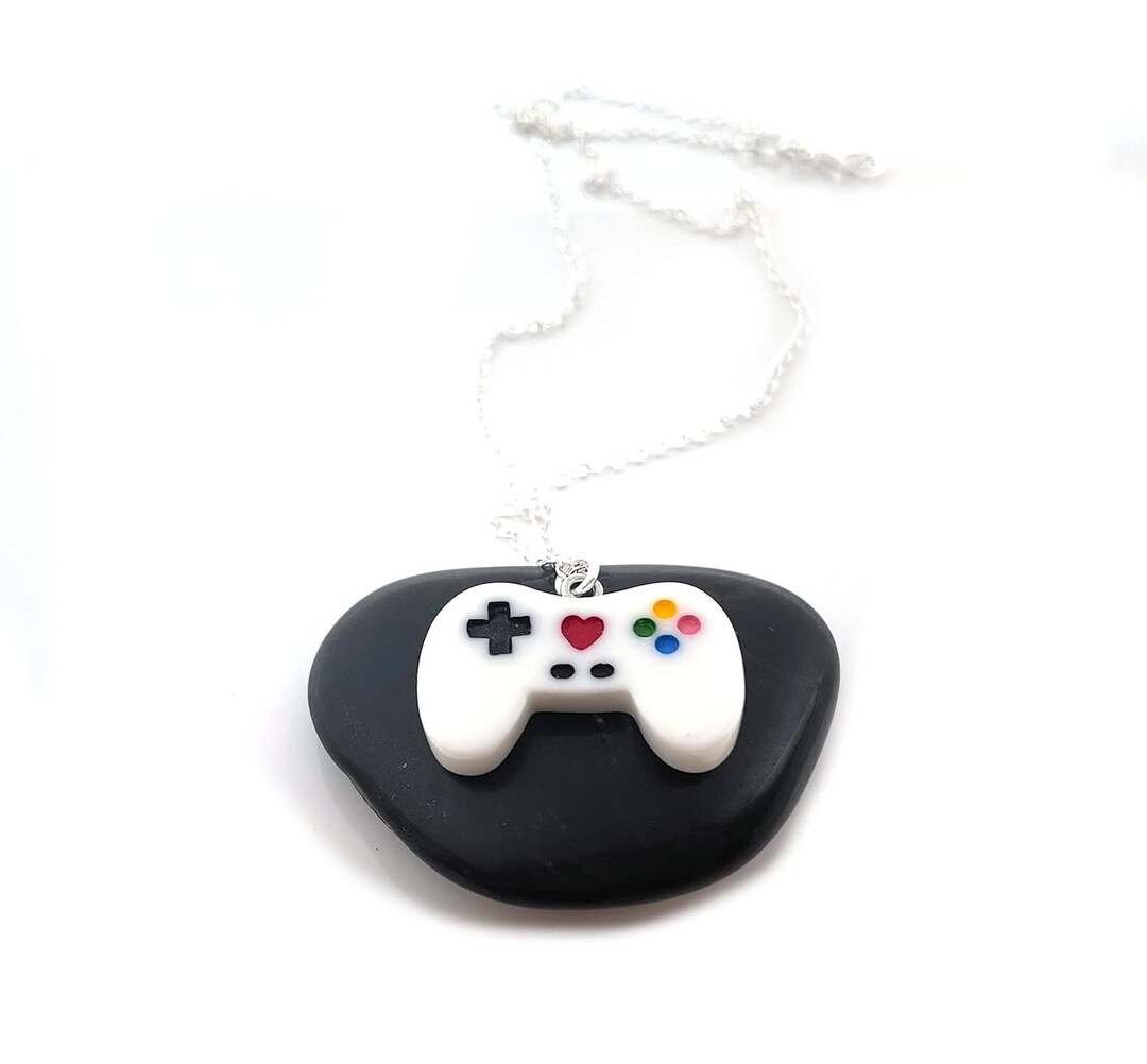 Game Controller Resin Silver Necklace - Gift for Her - Handmade Jewelry ...