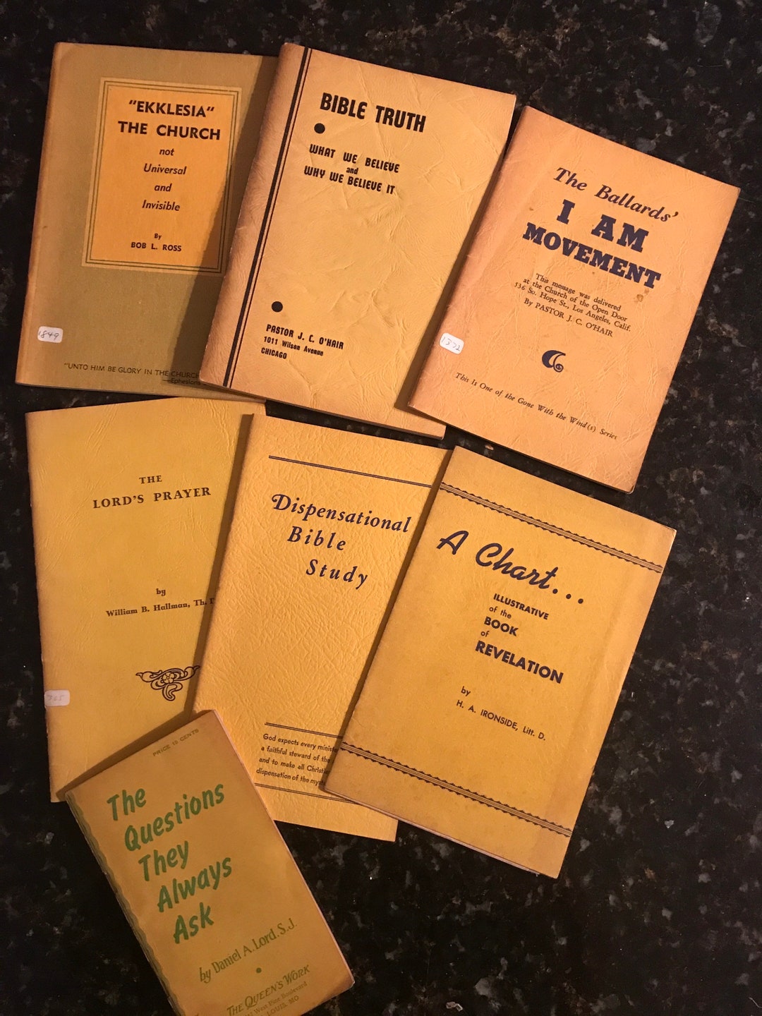 7 Assorted Religious Booklets - Etsy
